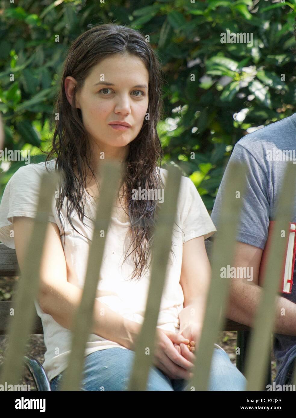 Luke Kirby and Katie Holmes are seen on the set of 'Mania Days' in ...