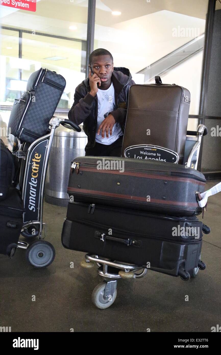 Shaun Wright Phillips arrives in LA on an international flight ...