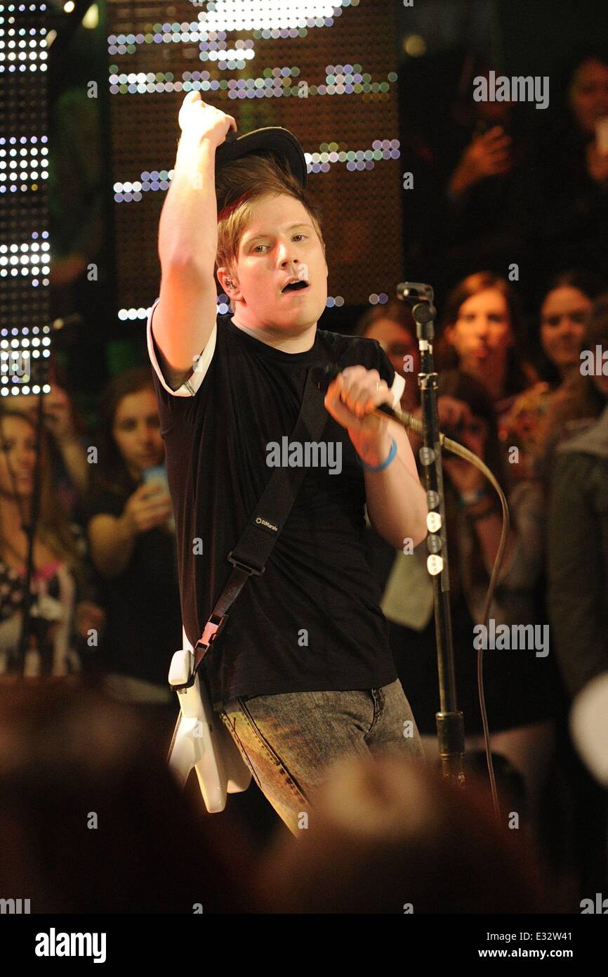 Fall Out Boy interview and performance on LIVE AT MUCH television show ...