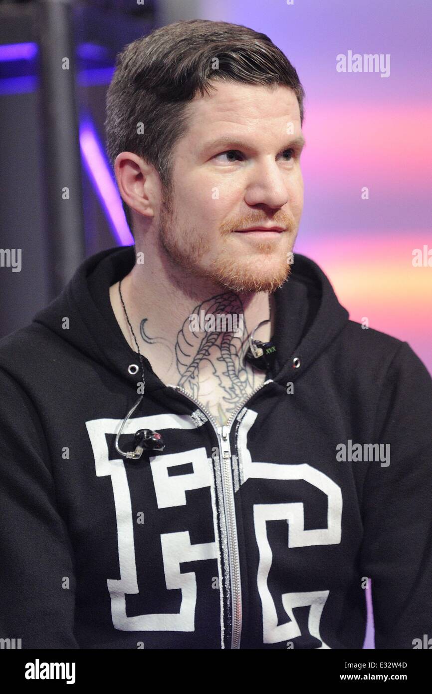 Fall Out Boy interview and performance on LIVE AT MUCH television show ...