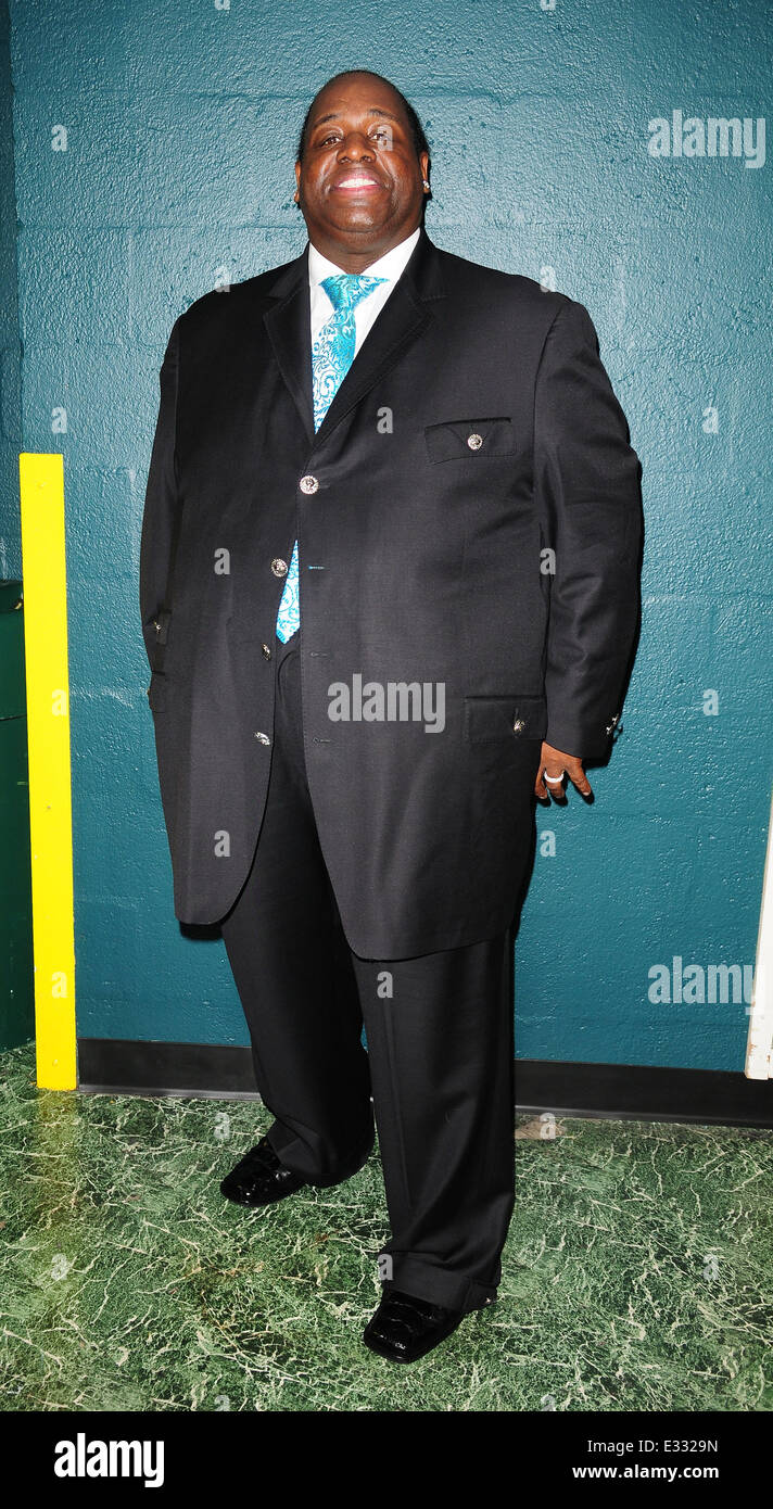6th Annual Memorial Day Weekend Comedy Festival- Backstage Featuring ...