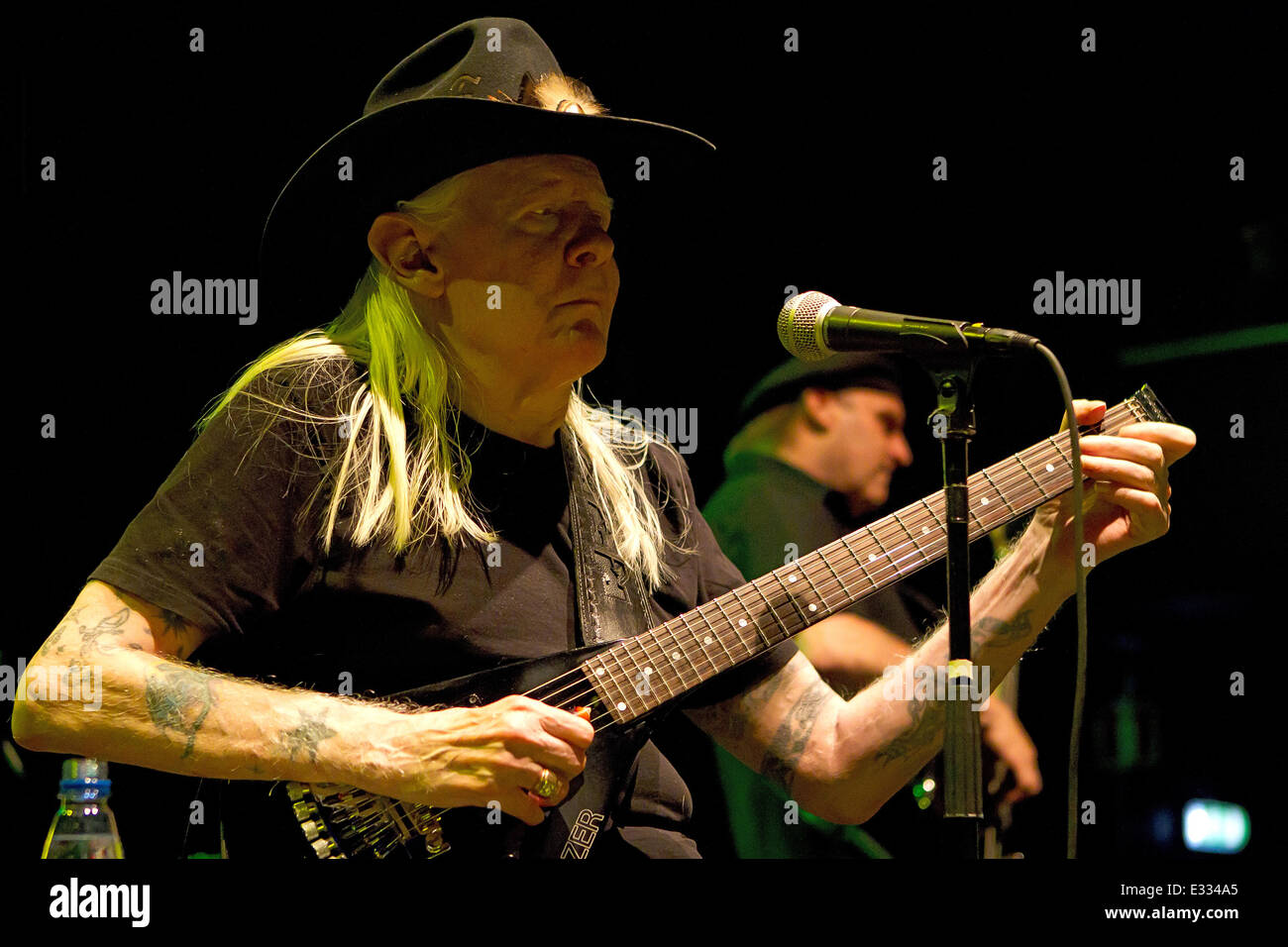 Johnny winter concert hi-res stock photography and images - Alamy