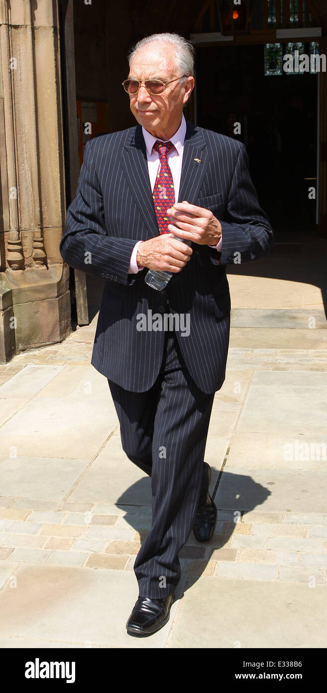 The funeral of 'Hi-De-Hi and You Rang M'Lord?' actor, Paul Shane, takes ...