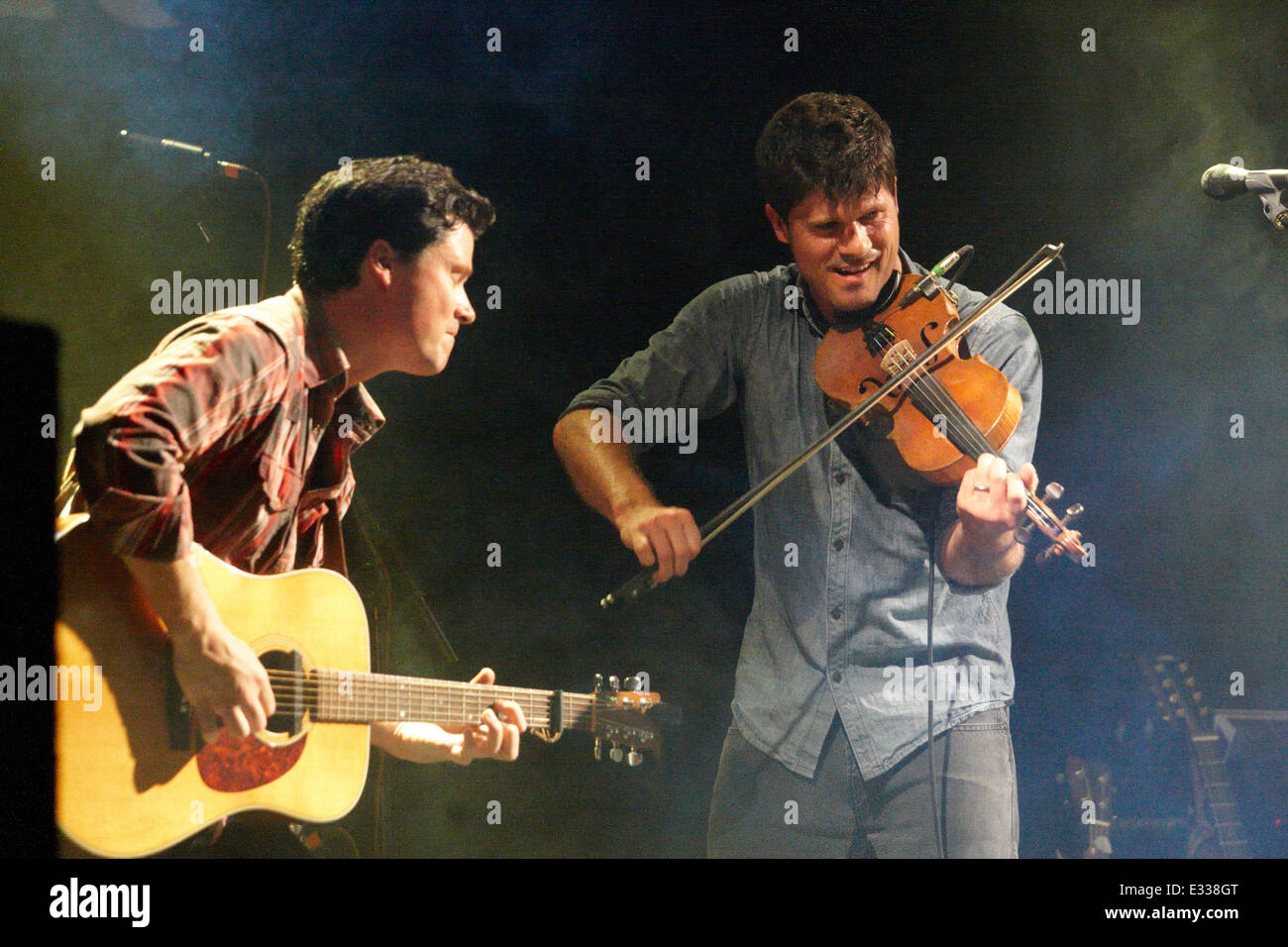 Seth Lakeman with brother Sean in concert at The Brook Featuring: Seth ...