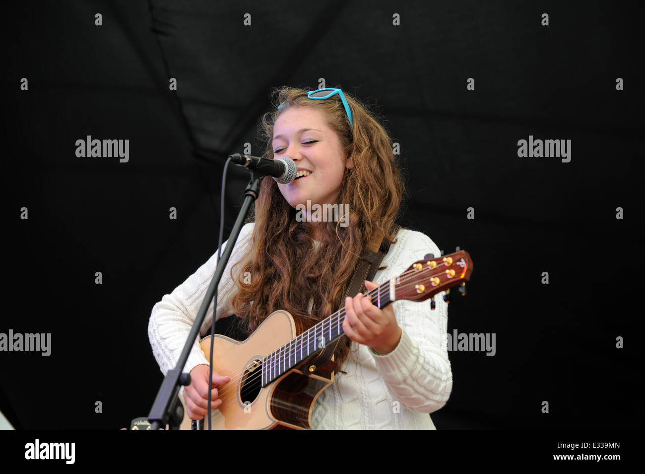 Polly money hi-res stock photography and images - Alamy