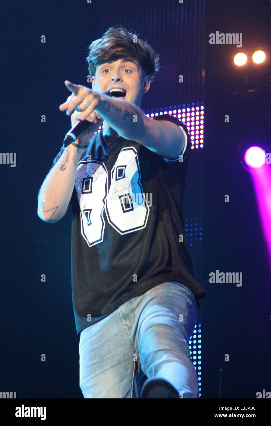 Girlguiding UK Big Gig 2013 - Inside Featuring: Union J,Jaymi Hensley ...