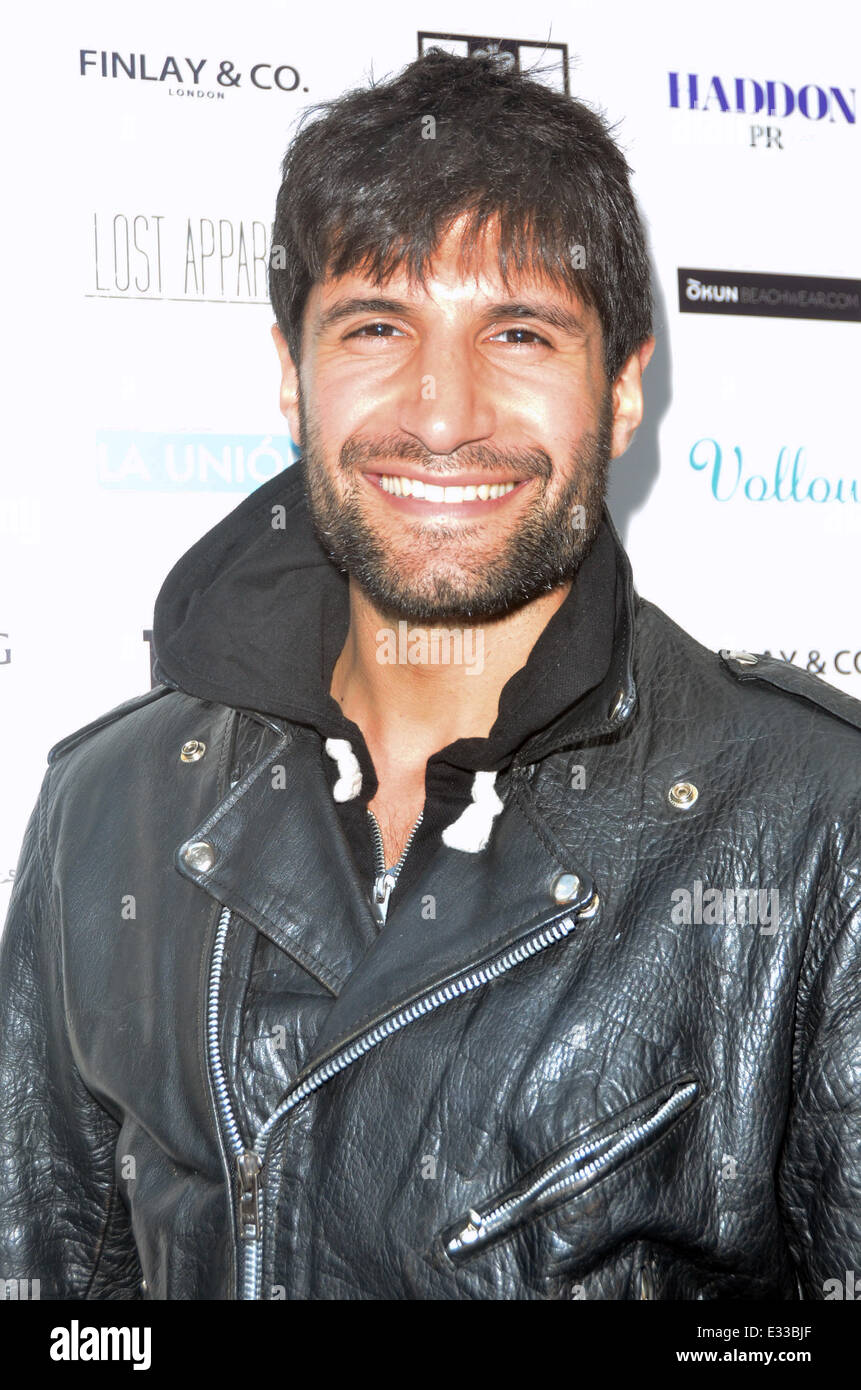 Kayvan Novak attends the tmrw magazine party at Weekend Offender in ...