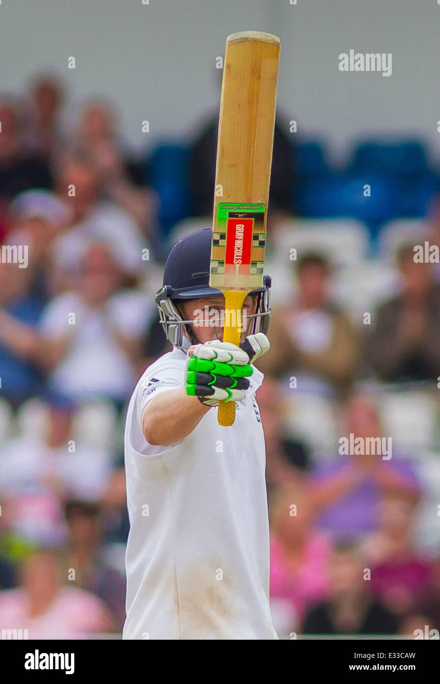 Leeds, UK. 21st June, 2014. Sam Robson of England raises his bat to ...