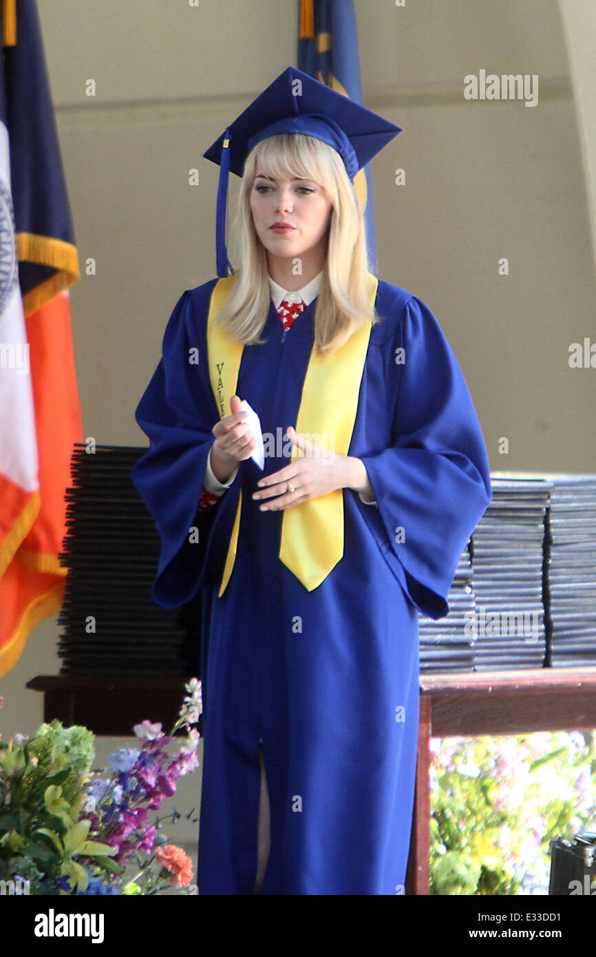 Gwen Stacy And Peter Parker Graduation