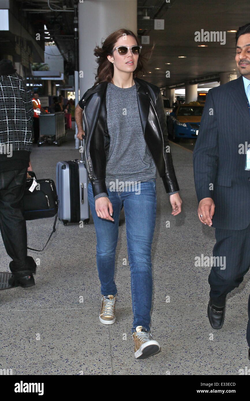 Mandy Moore is seen arriving at LAX Airport Featuring: Mandy Moore ...