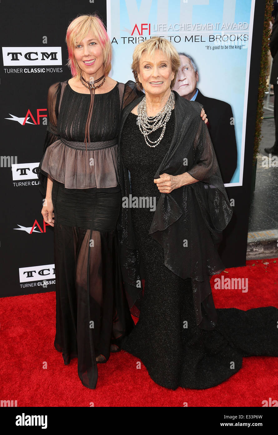 Dinah englund cloris leachman afi life achievement award hi-res stock ...