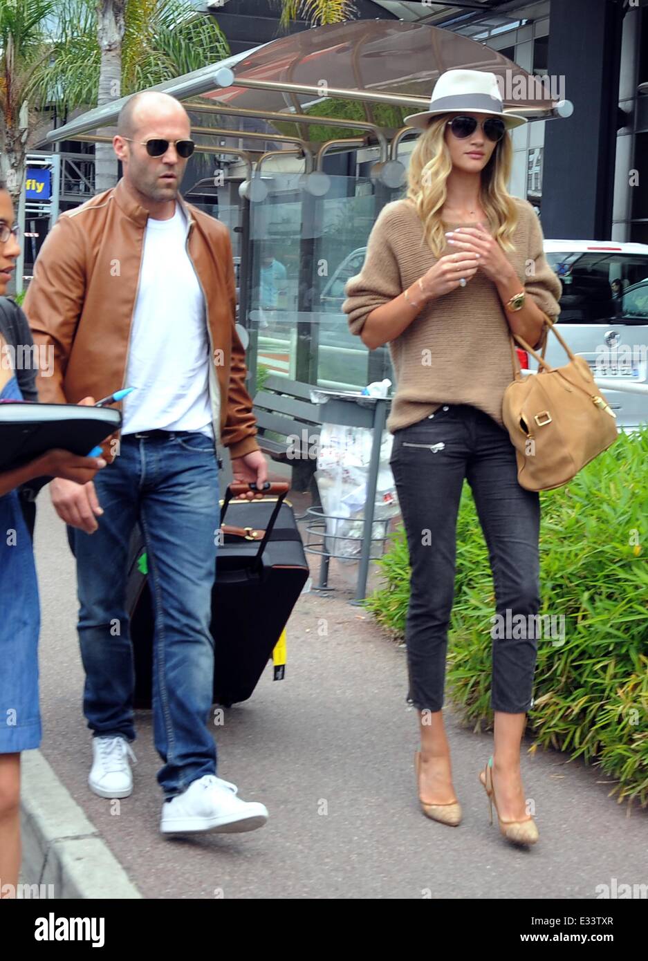 Jason Statham and girlfriend Rosie Huntington-Whiteley arrive at Nice ...