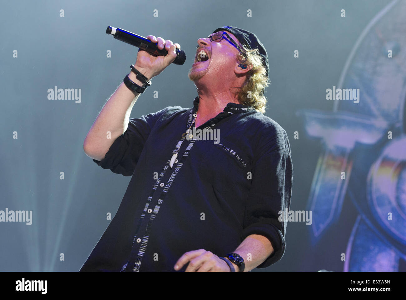 Joseph williams toto hi-res stock photography and images - Alamy