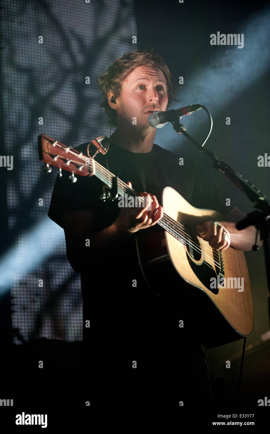 Ben howard plays in golden voice areana hi-res stock photography and ...