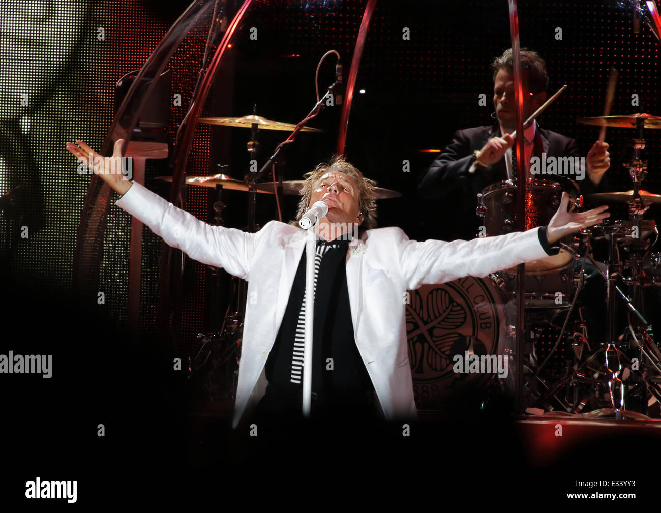 Rod Stewart performing live his 'Time Tour 2013' at the Manchester ...