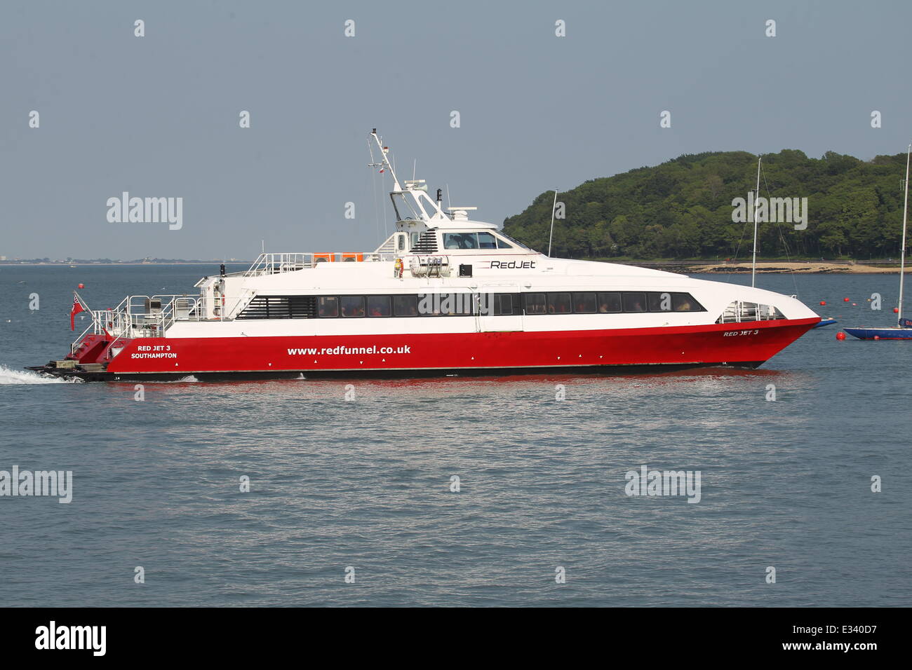 Red funnell ferries hi-res stock photography and images - Alamy