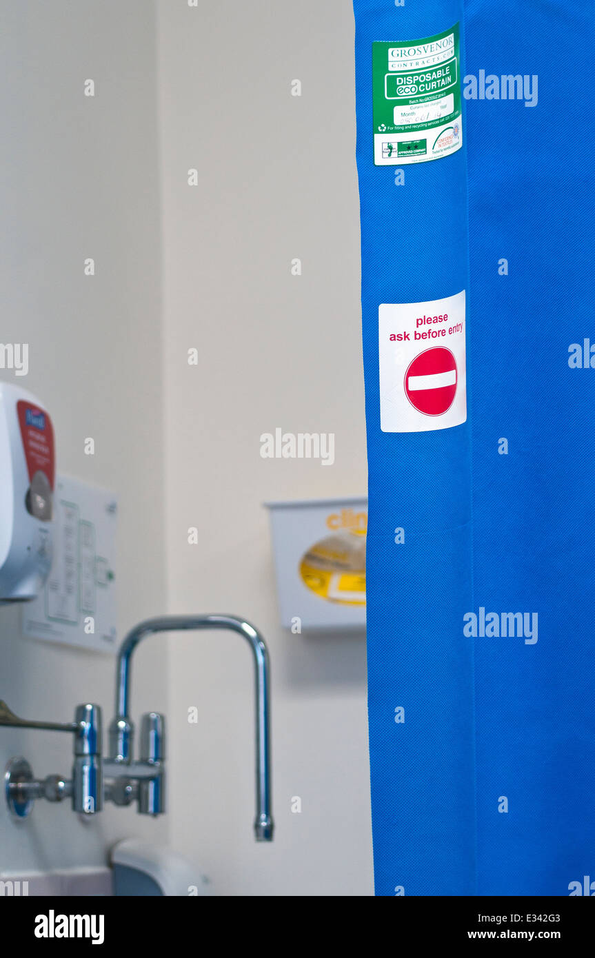 A and E,aid, emergency, first, heart, serious, casualty, trauma, neck ...