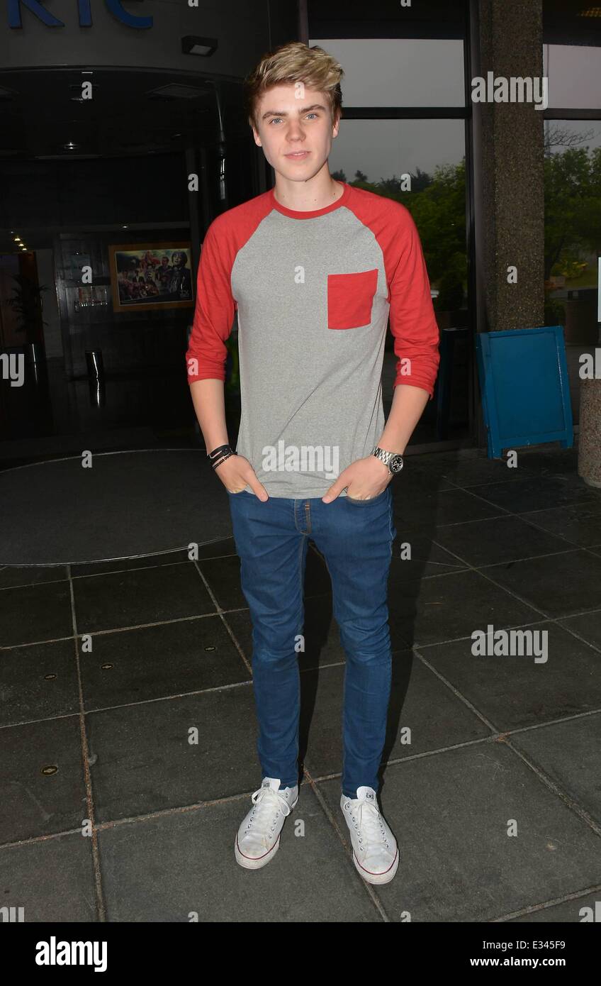 Boyzone at RTE studios to pre-record Gay Byrne's 'One Night Only' to celebrate their 20th ...