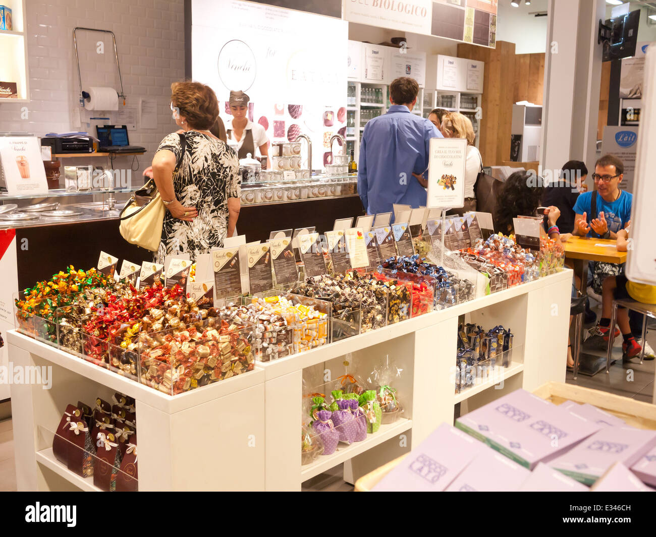 Eataly rome hi-res stock photography and images - Alamy