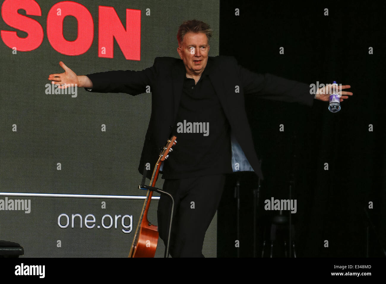 Tom Robinson preforms at ONE campaign agit8 Tate Modern Featuring: Tom ...