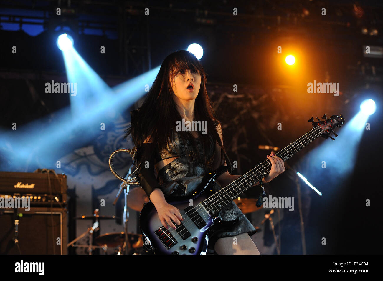 CHTHONIC Perform At Download Festival 2013 Featuring: Freddy Lim Jesse ...