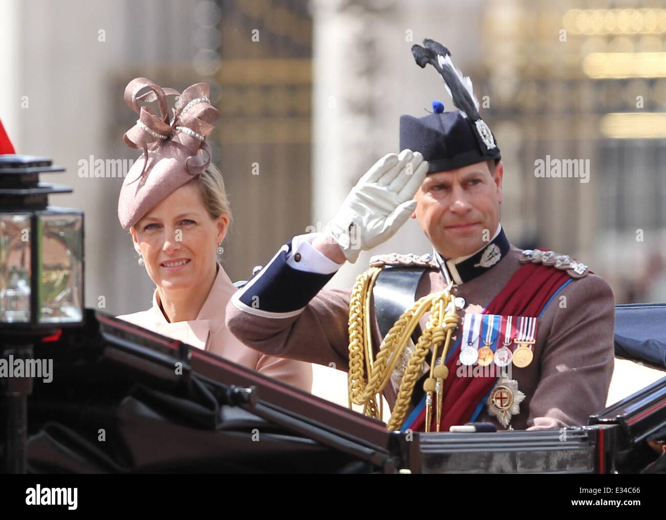 Trooping the Colour 2013 - The Queen's Birthday Parade - Horse Guards ...