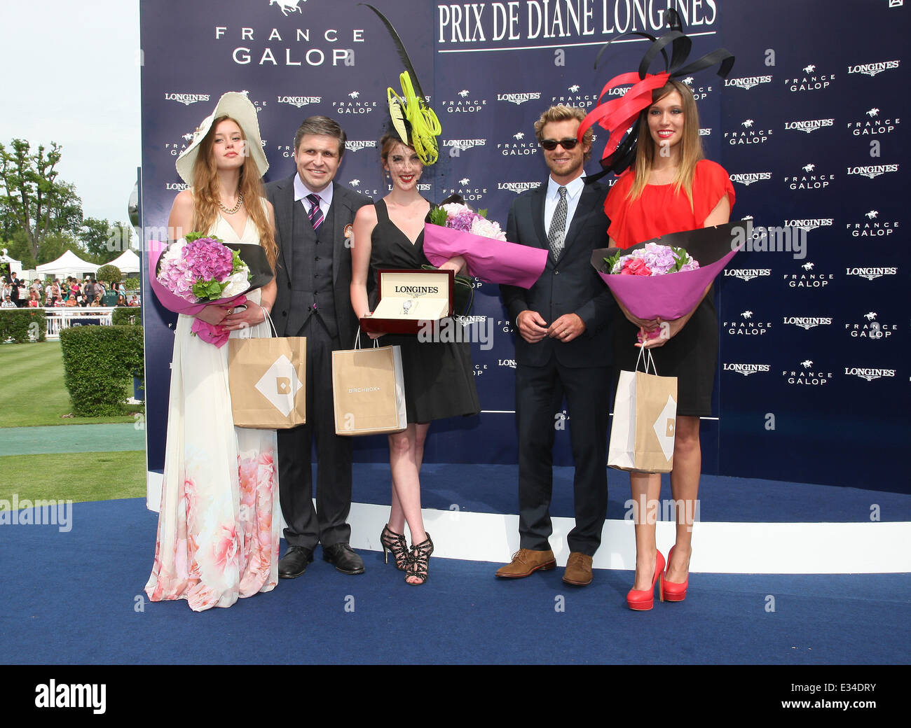 'Prix de Diane Longines' 2013 at Hippodrome de Chantilly Featuring ...