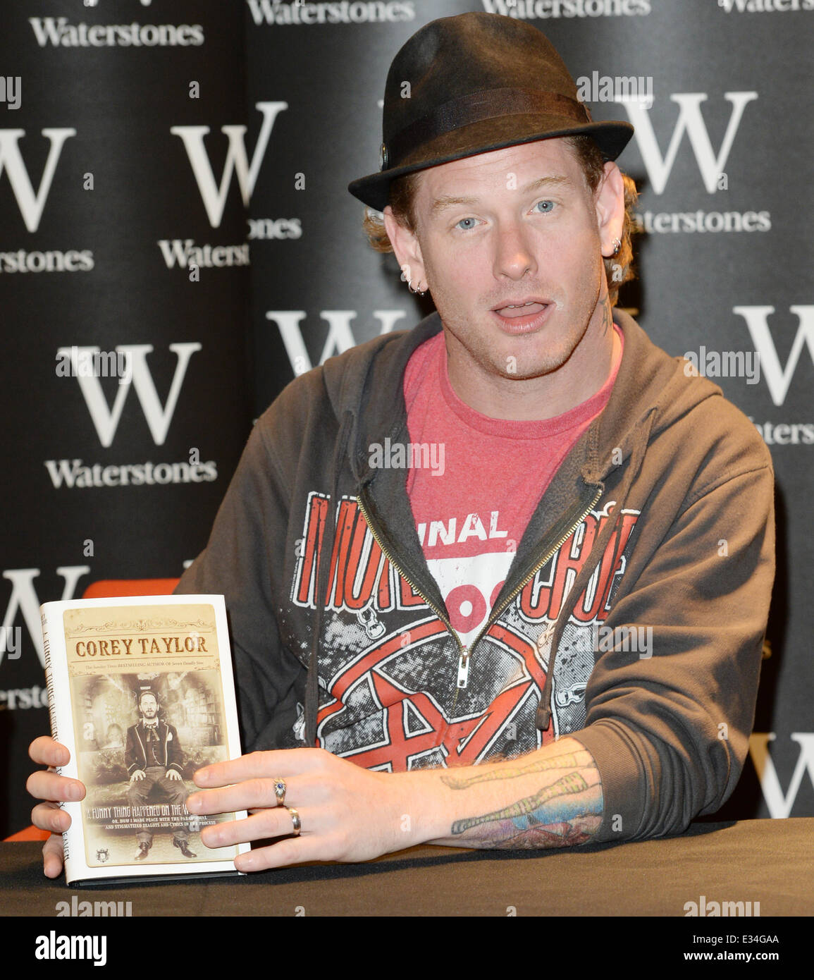 Corey Taylor signs copies of his new book "A funny thing happened on ...