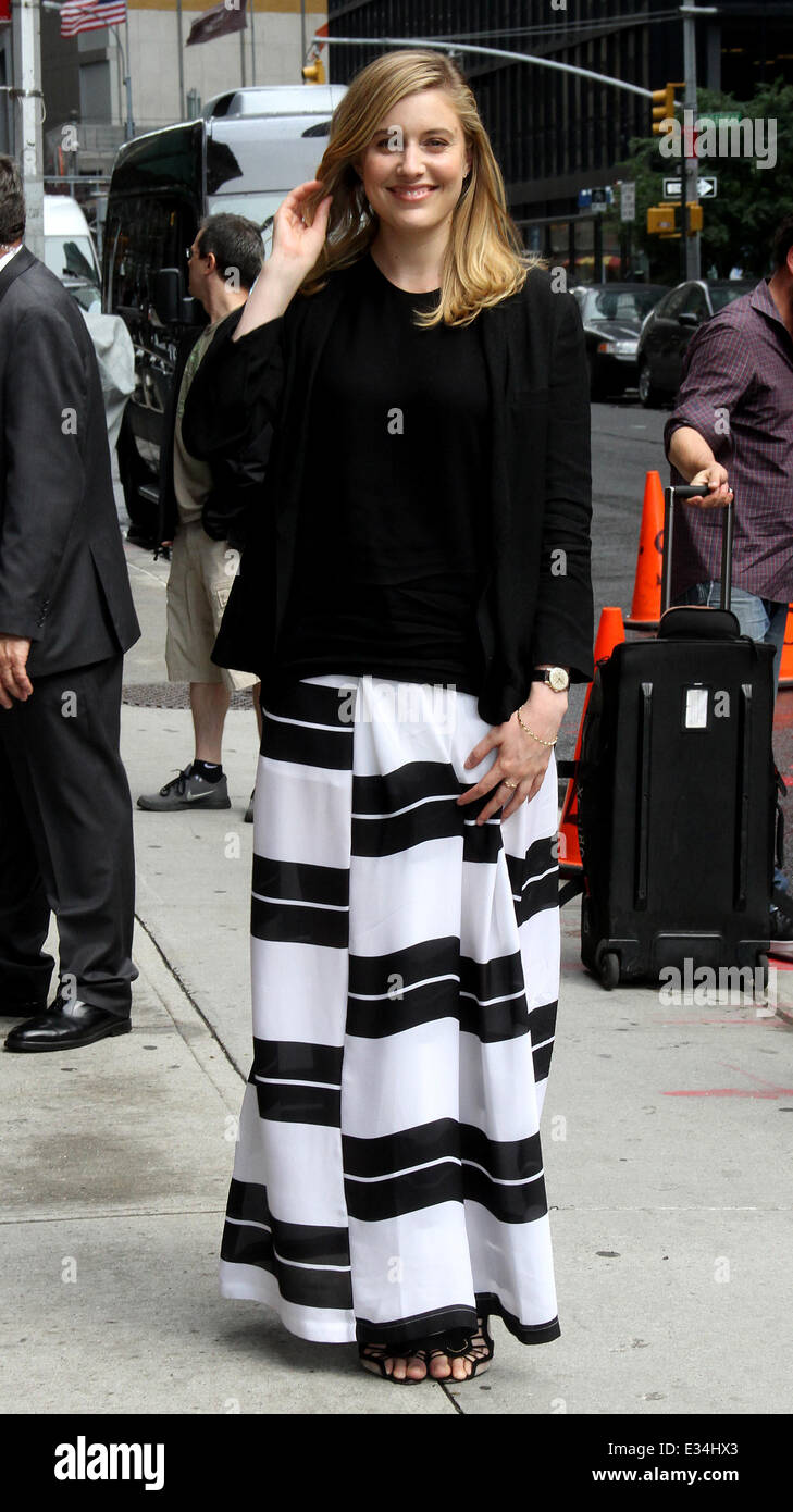 Celebrities outside the Ed Sullivan Theater for 'The Late Show with ...