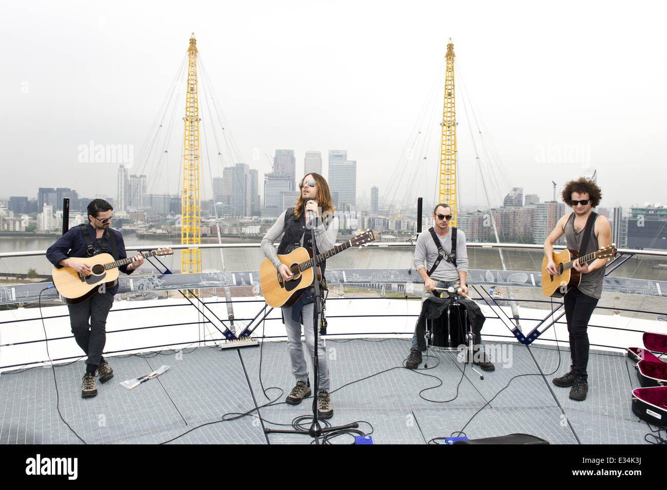 Jared Leto's band Thirty Seconds to Mars perform an acoustic set on the ...