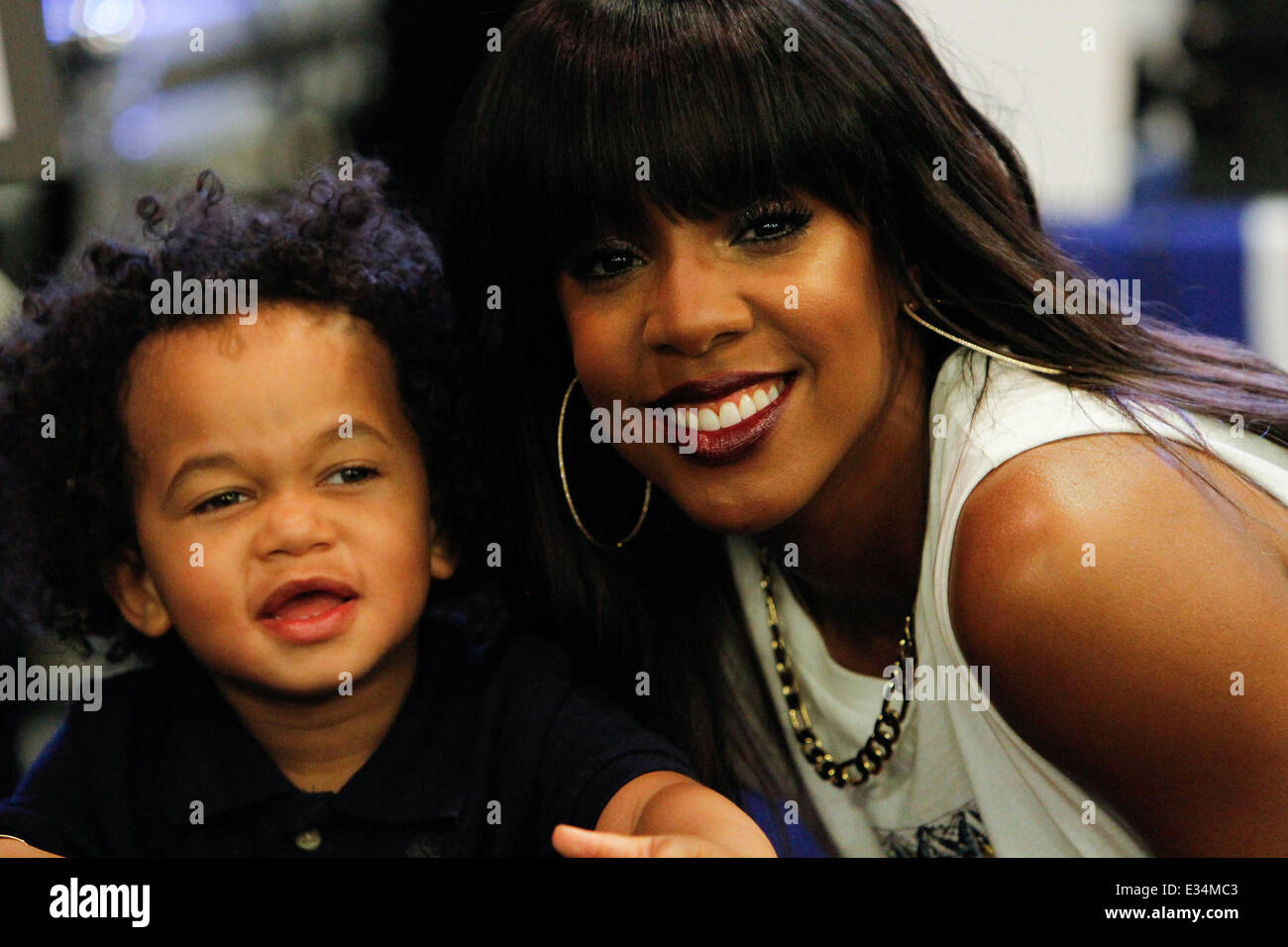 Destiny's Child Cd High Resolution Stock Photography and Images - Alamy