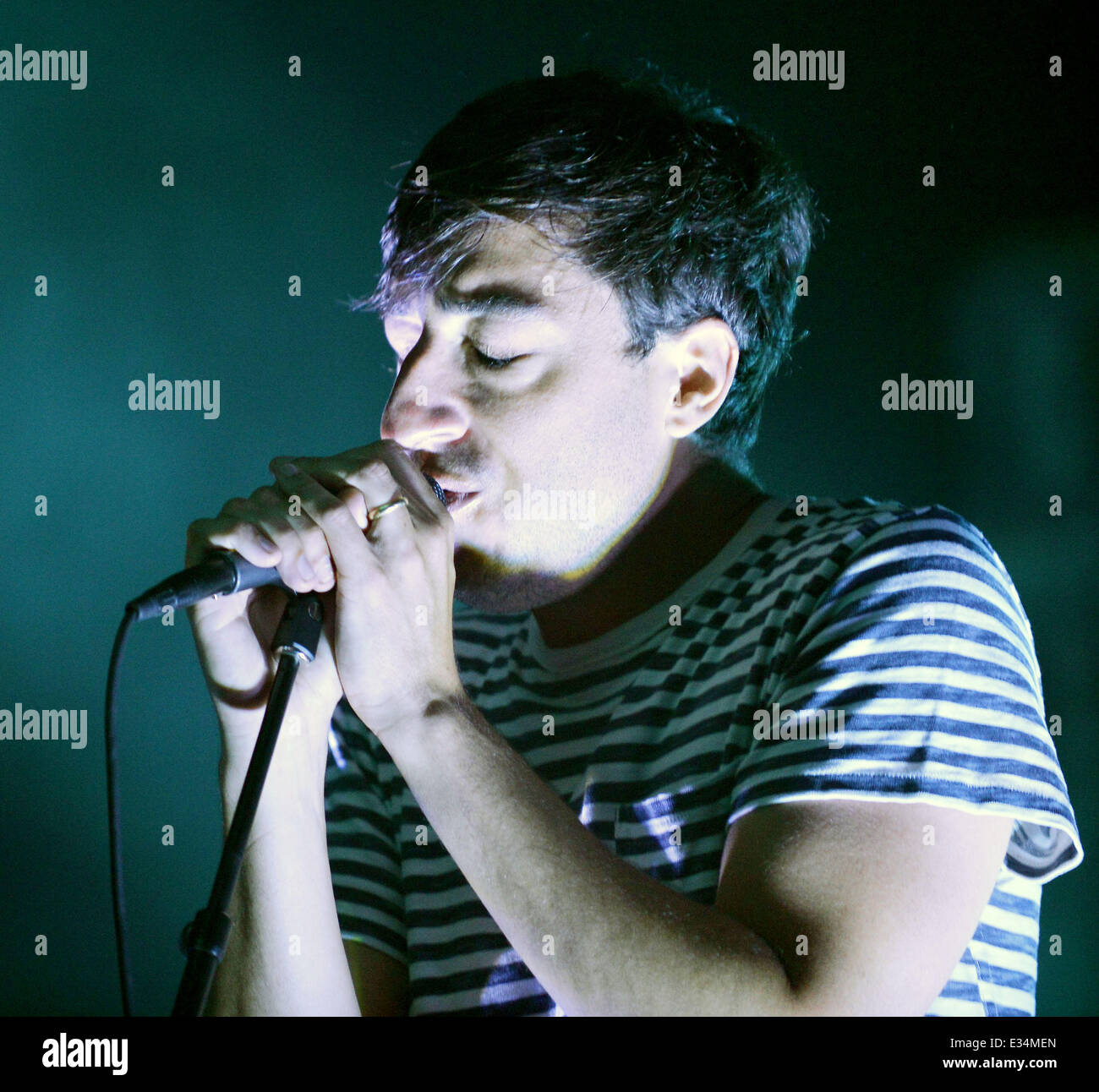 Grizzly Bear performing live at Fillmore Miami Beach at Jackie Gleason ...