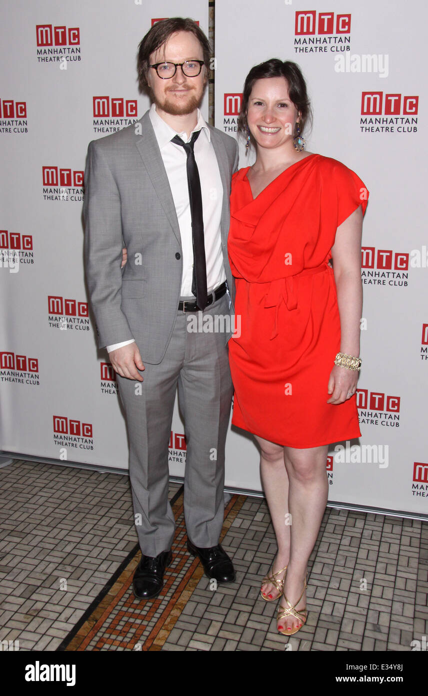 Steven bond hi-res stock photography and images - Alamy