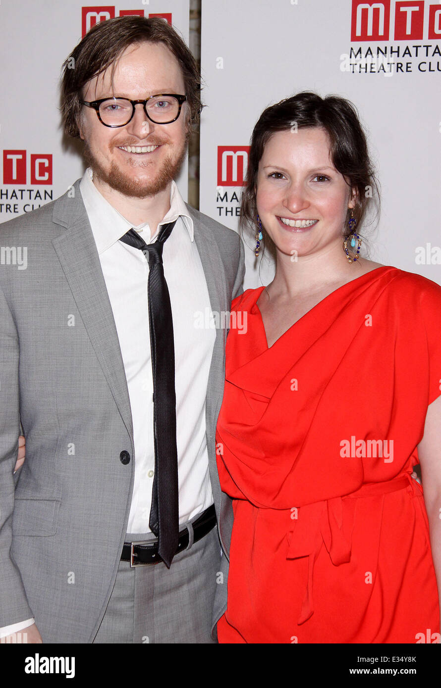 Steven bond hi-res stock photography and images - Alamy