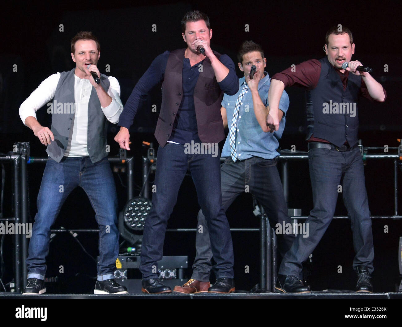 98 degrees hi-res stock photography and images - Alamy