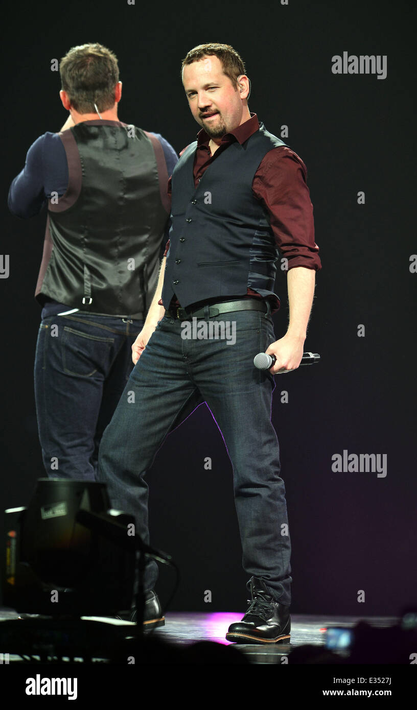 98 Degrees perform live in concert during 'The Package Tour' at the BB ...