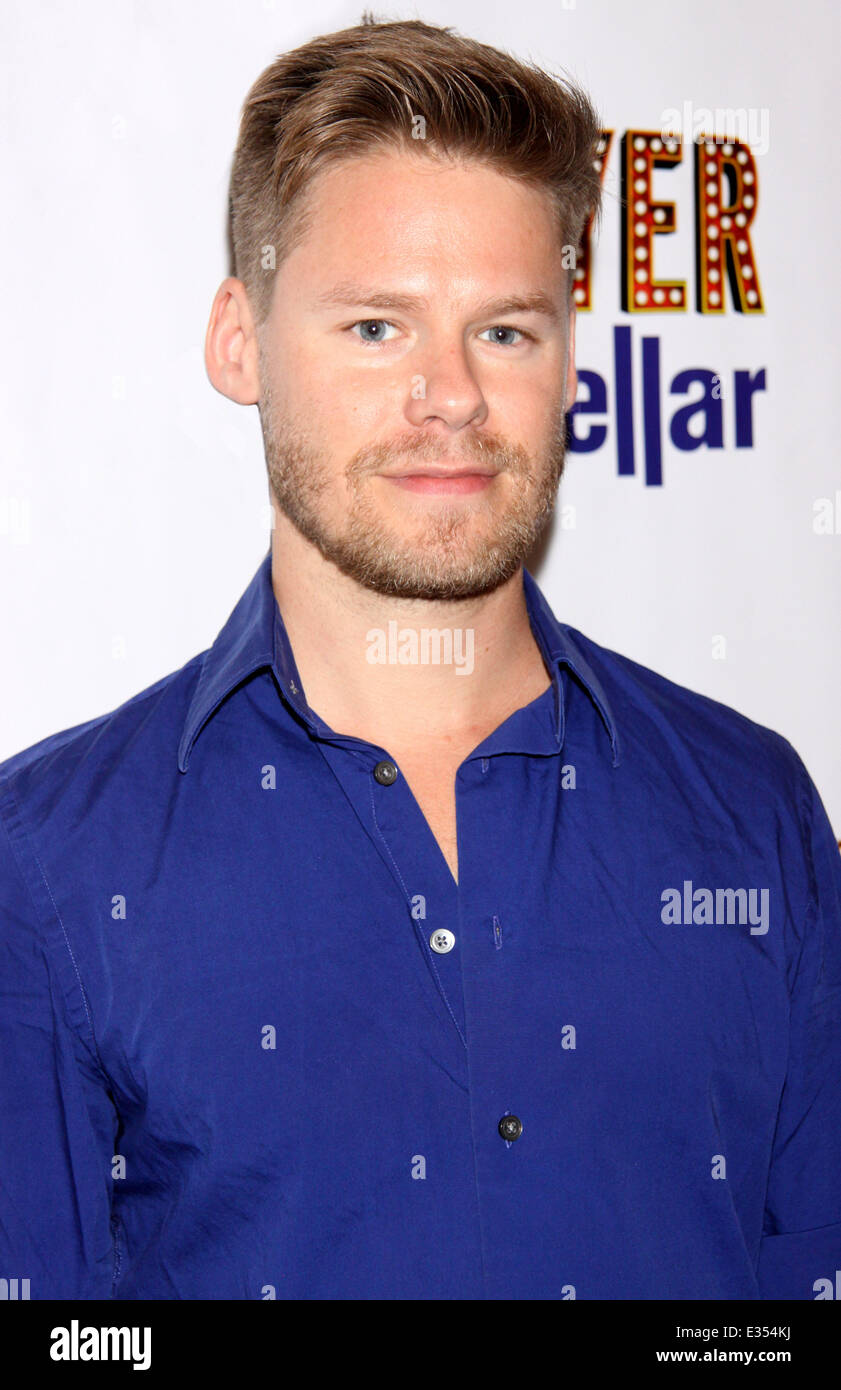 'Buyer and Cellar' opening night at the Barrow Street Theatre ...