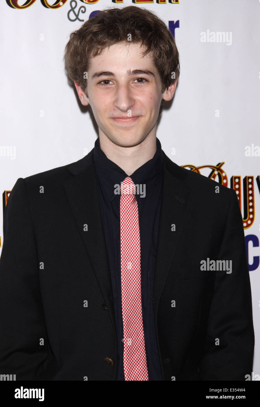 'Buyer and Cellar' opening night at the Barrow Street Theatre ...