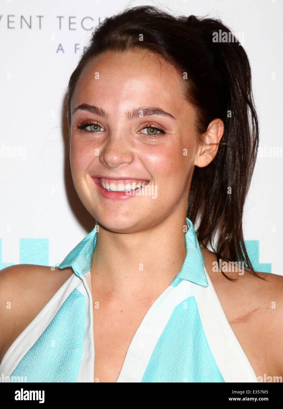 Philippa Jones's Instagram, Twitter & Facebook on IDCrawl