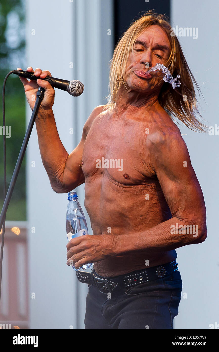 Iggy & The Stooges performing live at Liseberg amusement park Featuring ...