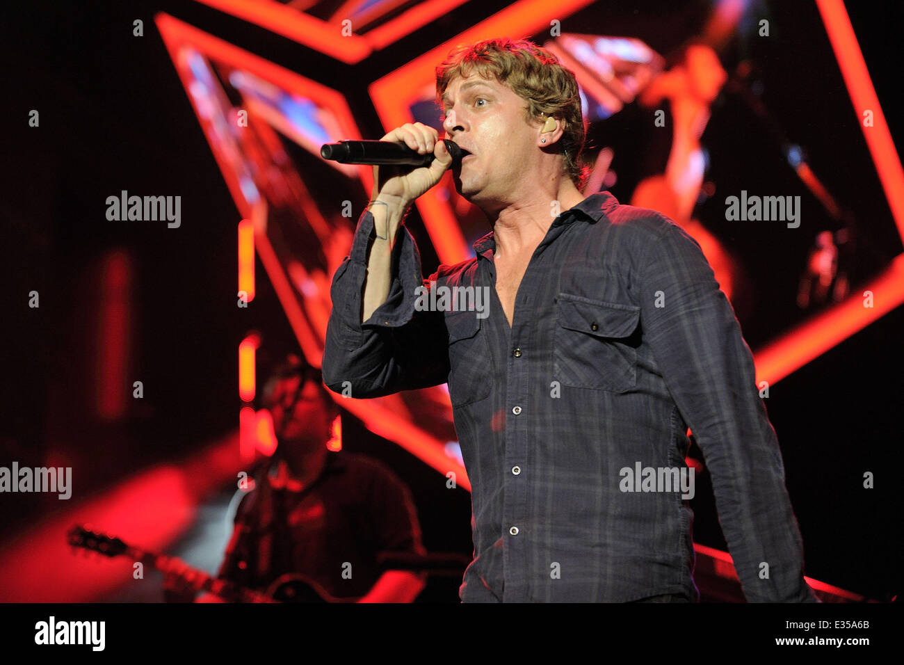Matchbox Twenty performs on stage at the Molson Canadian Amphitheatre ...