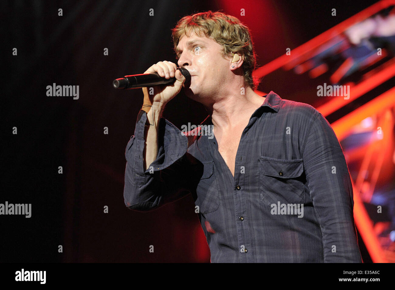 Matchbox Twenty performs on stage at the Molson Canadian Amphitheatre ...