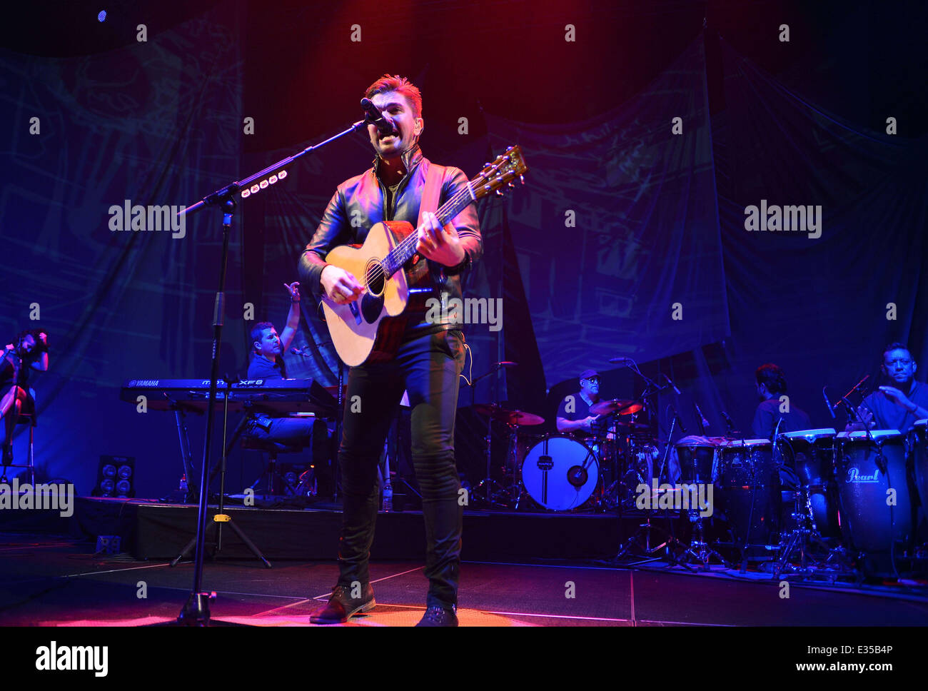 Juanes performs live in concert at Hard Rock Live! as part of his 'Loud ...