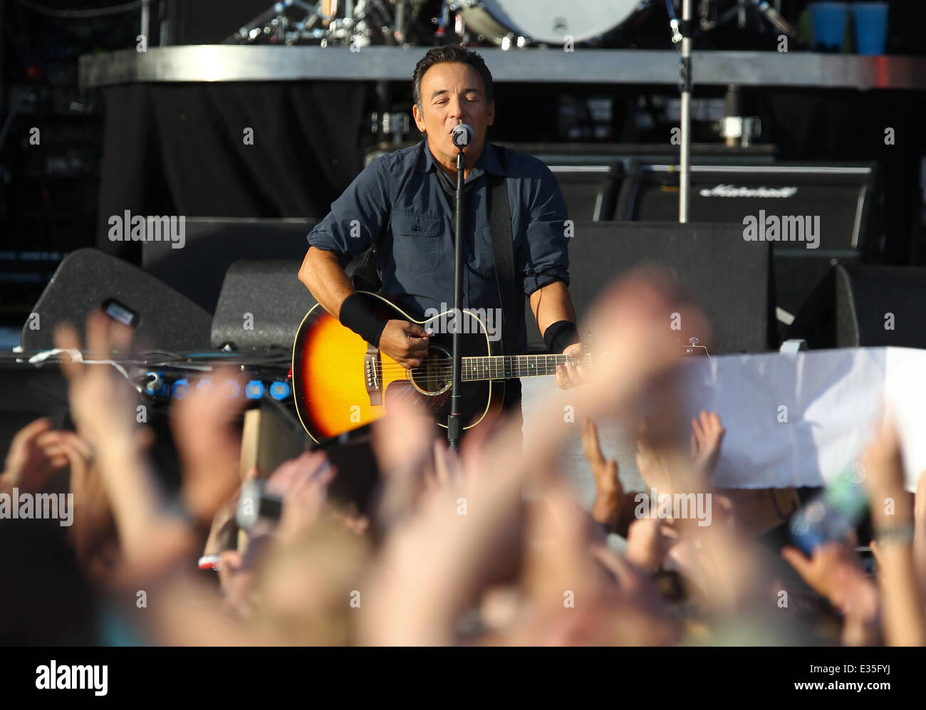 Hard Rock Calling - Day 2 - Performances at Queen Elizabeth Olympic ...