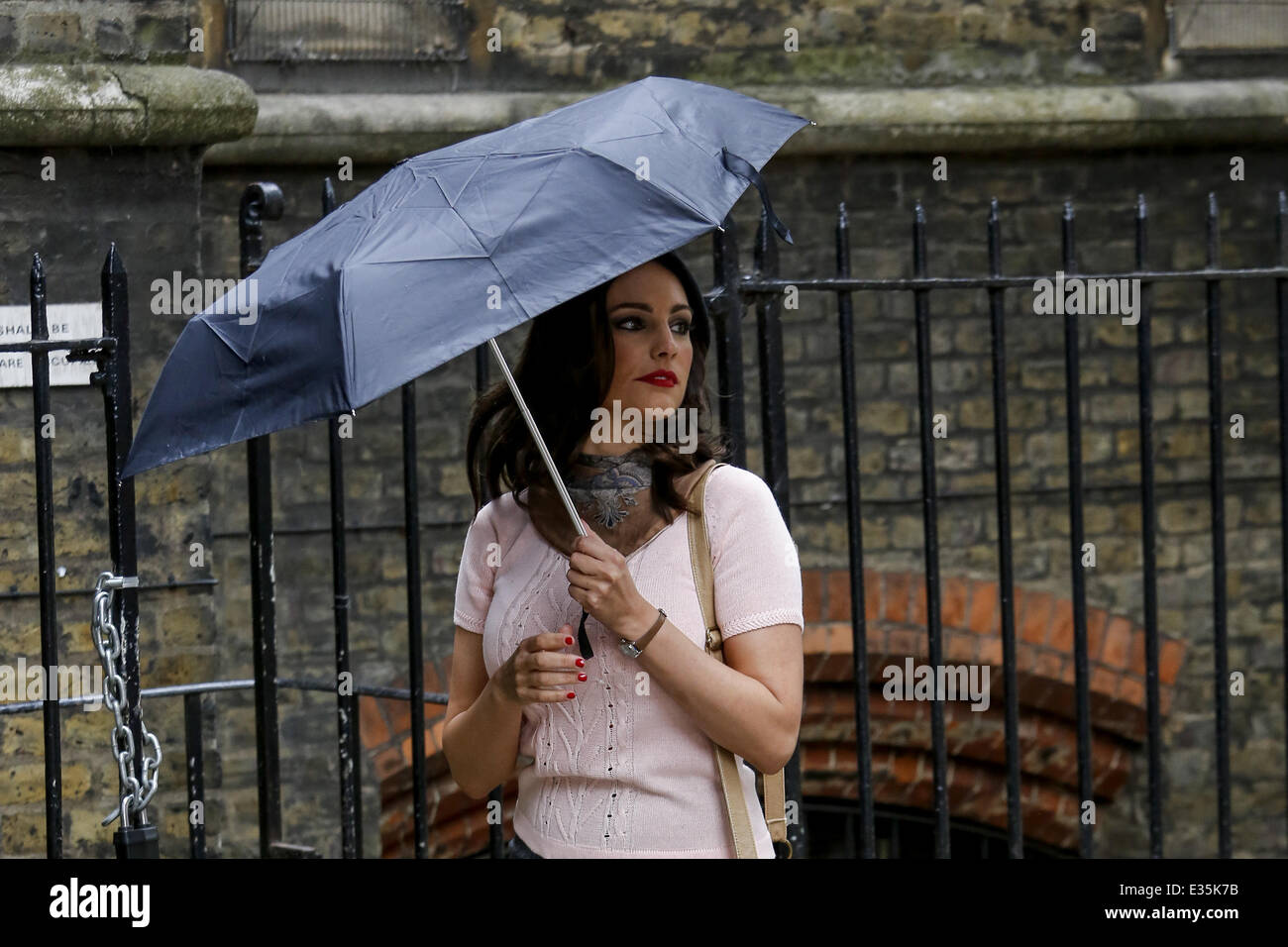 Kelly brook films scenes on hi-res stock photography and images - Alamy