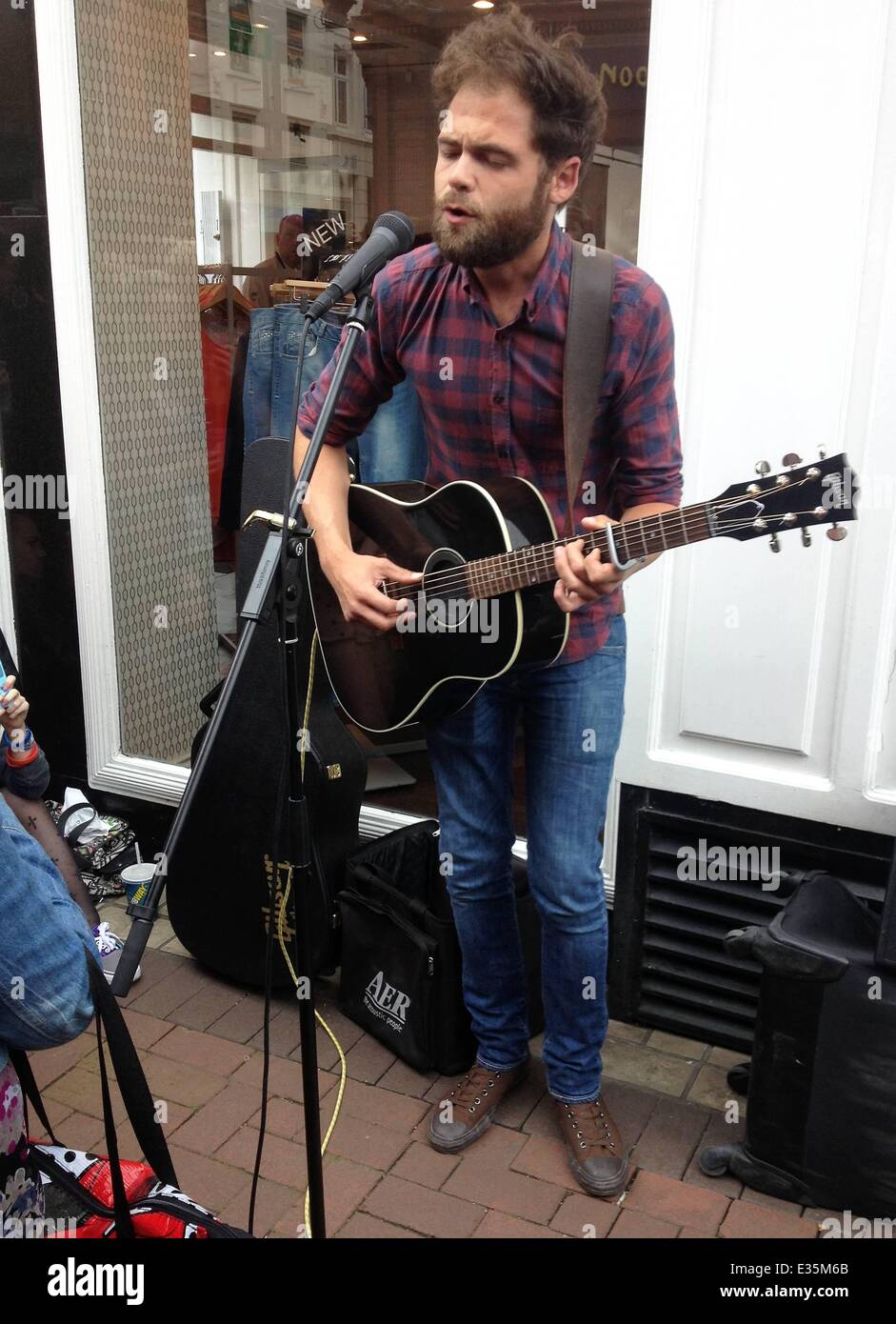 Mike Rosenberg Guitar