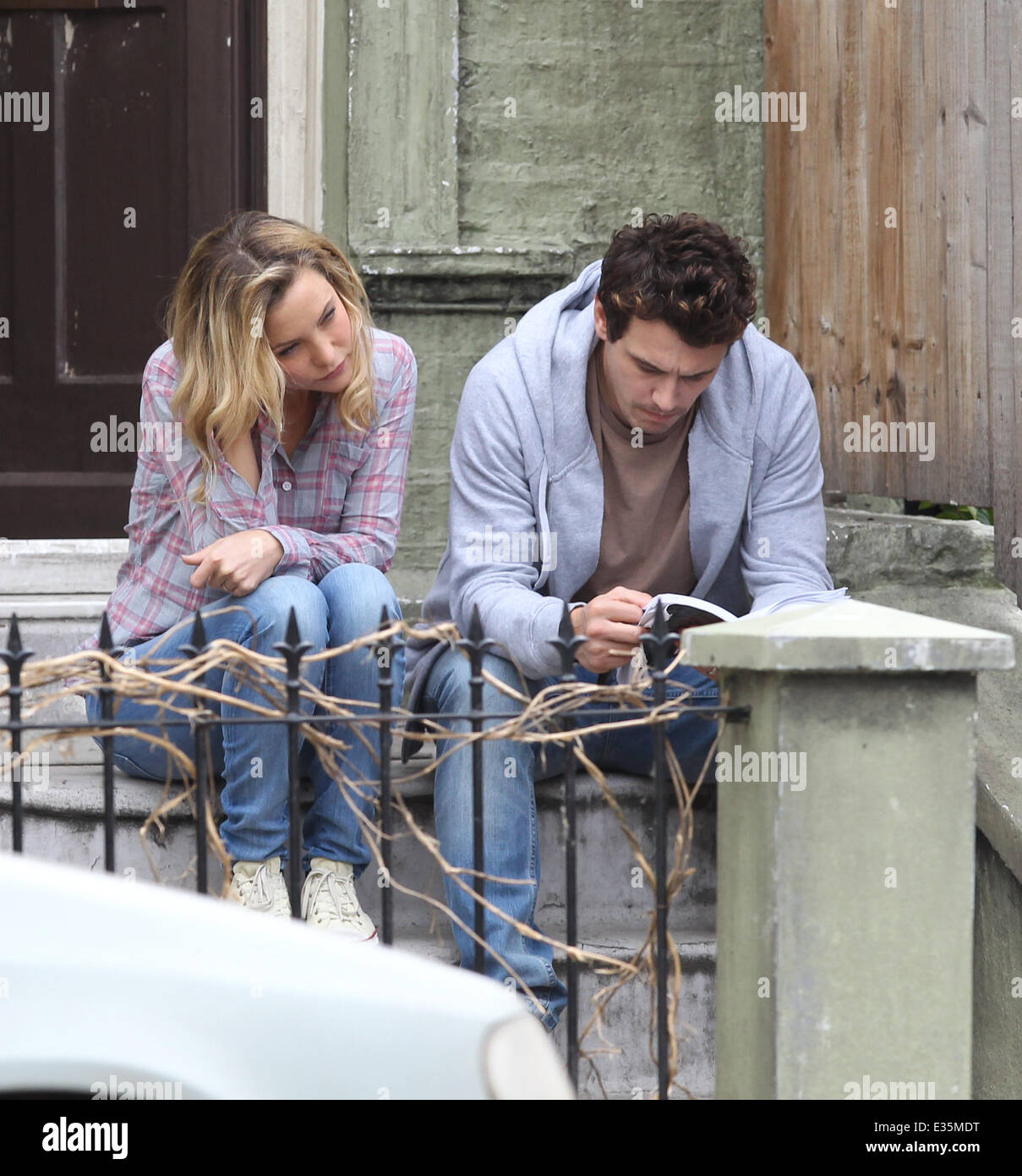 Kate Hudson, James Franco and Tom Wilkinson film scenes for the movie ...