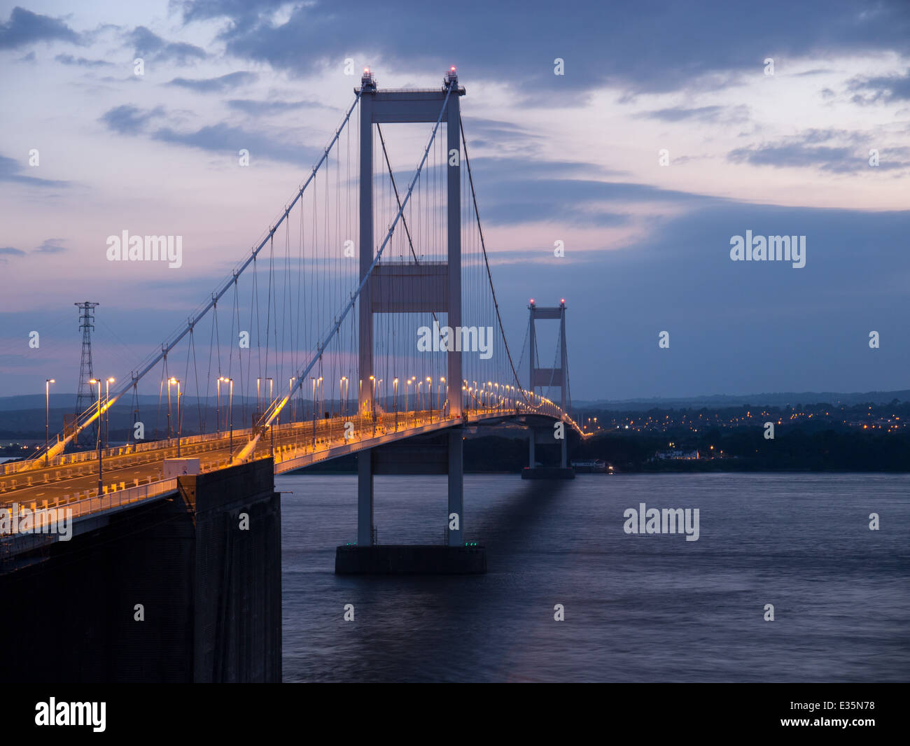 Severn bridge hi-res stock photography and images - Alamy