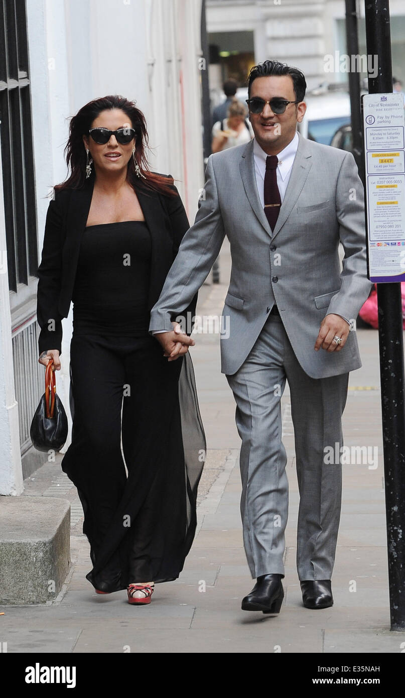 Jessie Wallace and boyfriend Tim Arnold arrive together for Tim Arnold ...