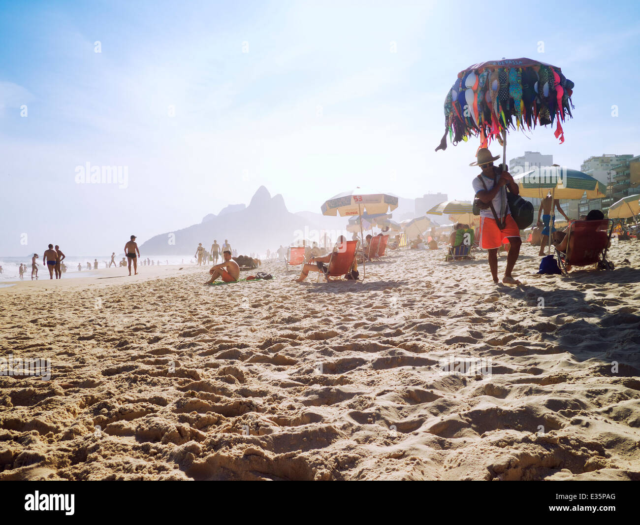 Beach beachgoer brazilian hi-res stock photography and images - Alamy